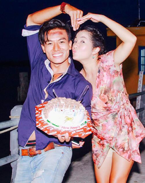 Le Thi Huyen Anh va Elly Tran : Hotgirl thân thiết như chị em