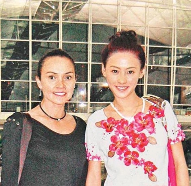 Trương Bá Chi nổi tiếng đẹp nhưng chị gái cùng mẹ khác cha gây sốt ...