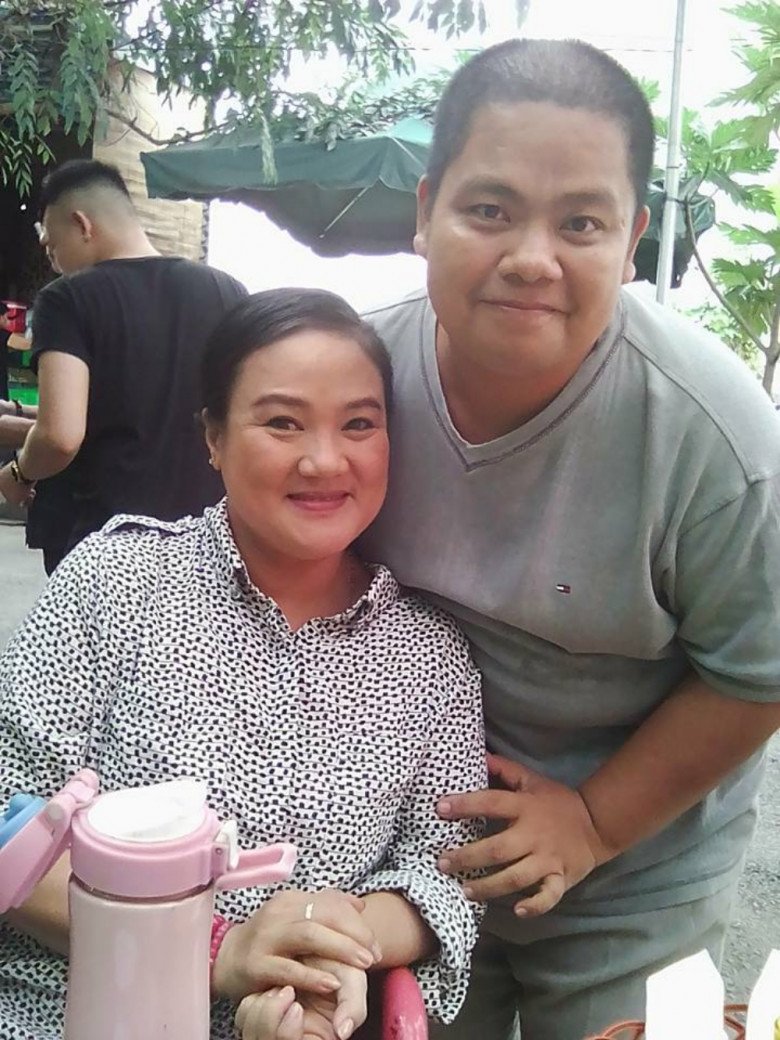 Tắc Kè Bông của Kính Vạn Hoa: Từng bị đồn tinh thần không ổn định, sống lang bạt khắp nơi và sự ...