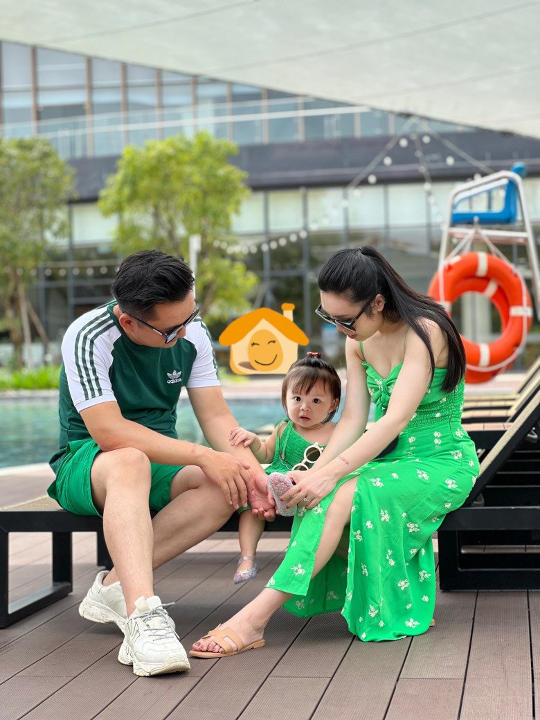 Nam MC có cái tên ấm áp nhất VTV giấu mặt vợ nhưng công khai con gái ...