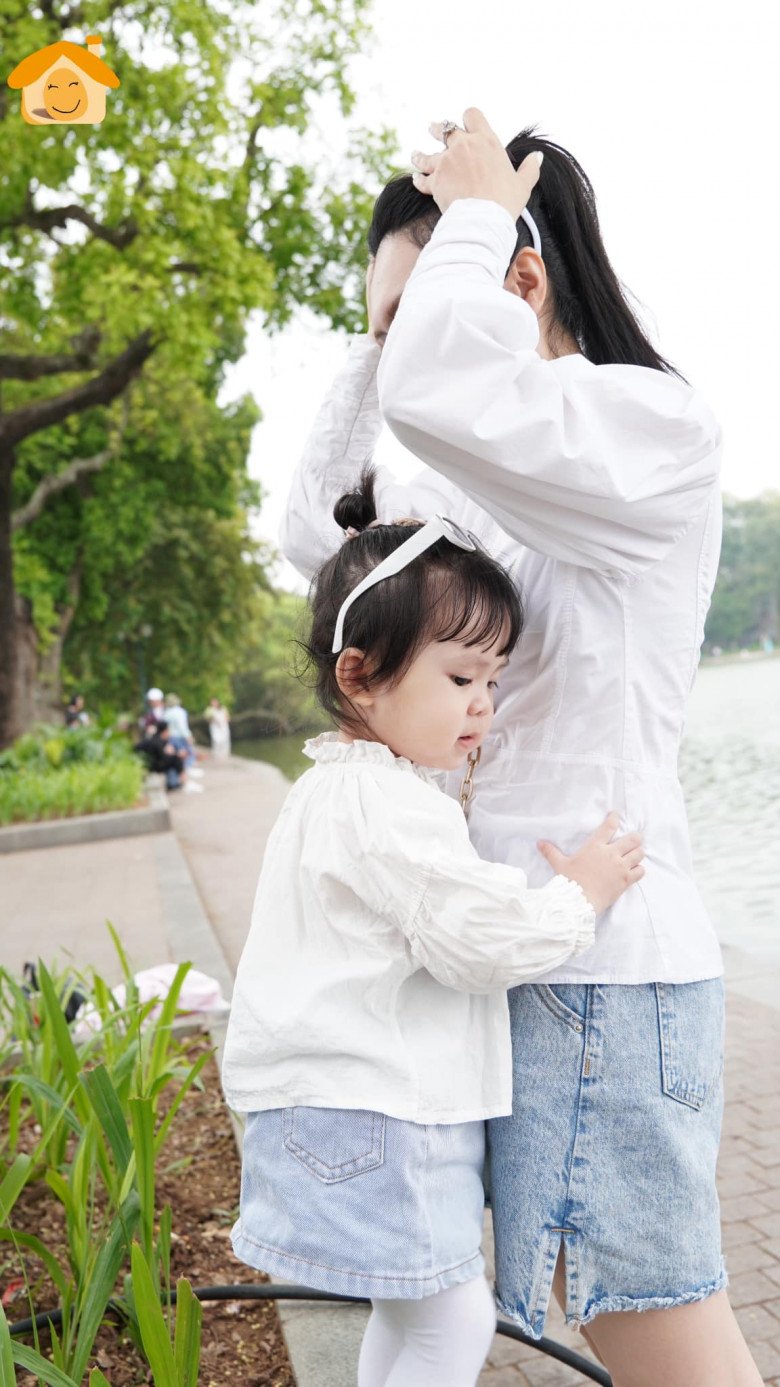 Nam MC có cái tên ấm áp nhất VTV giấu mặt vợ nhưng công khai con gái ...