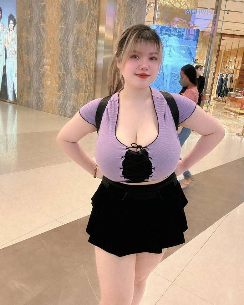 Nữ sinh Hải Dương sở hữu toà thiên nhiên 110cm nỗ lực tập thể dục tút dáng