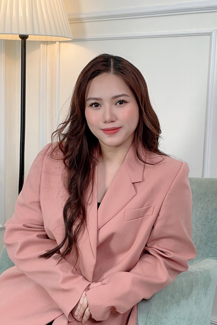 Thùy Chi - nàng Tí Nâu ngoài đời là giảng viên: Cuộc sống vô cùng kín ...