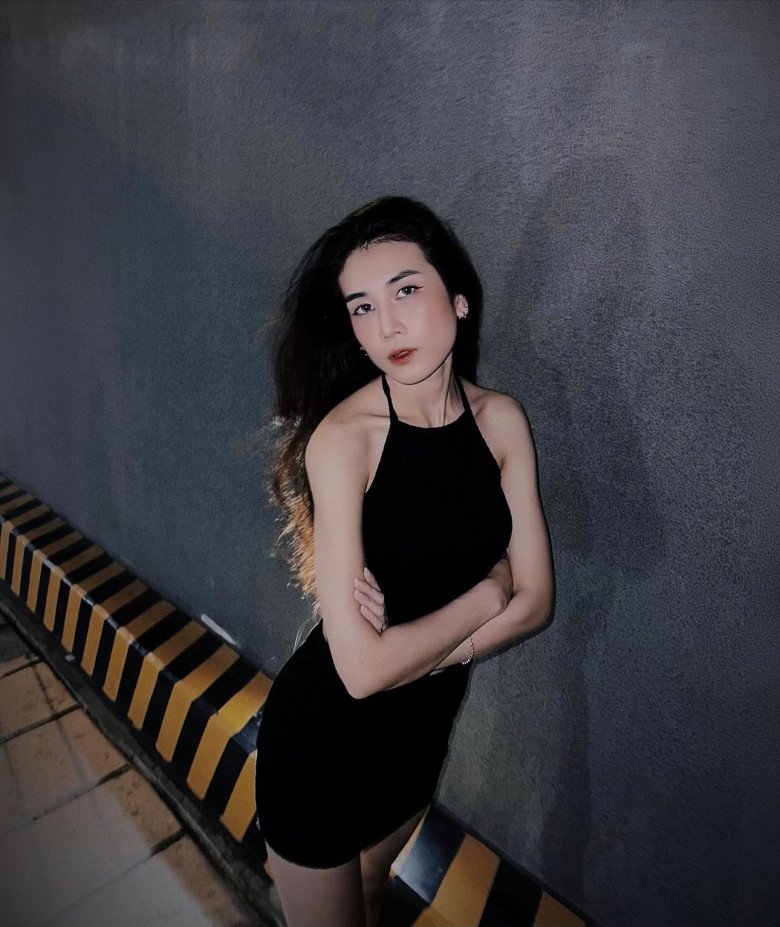 Umie Rap Việt Team B Ray Lỡ Tay Ký Vào Hợp đồng Nô Lệ Phải Lên Tiếng Cầu Cứu Là Ai