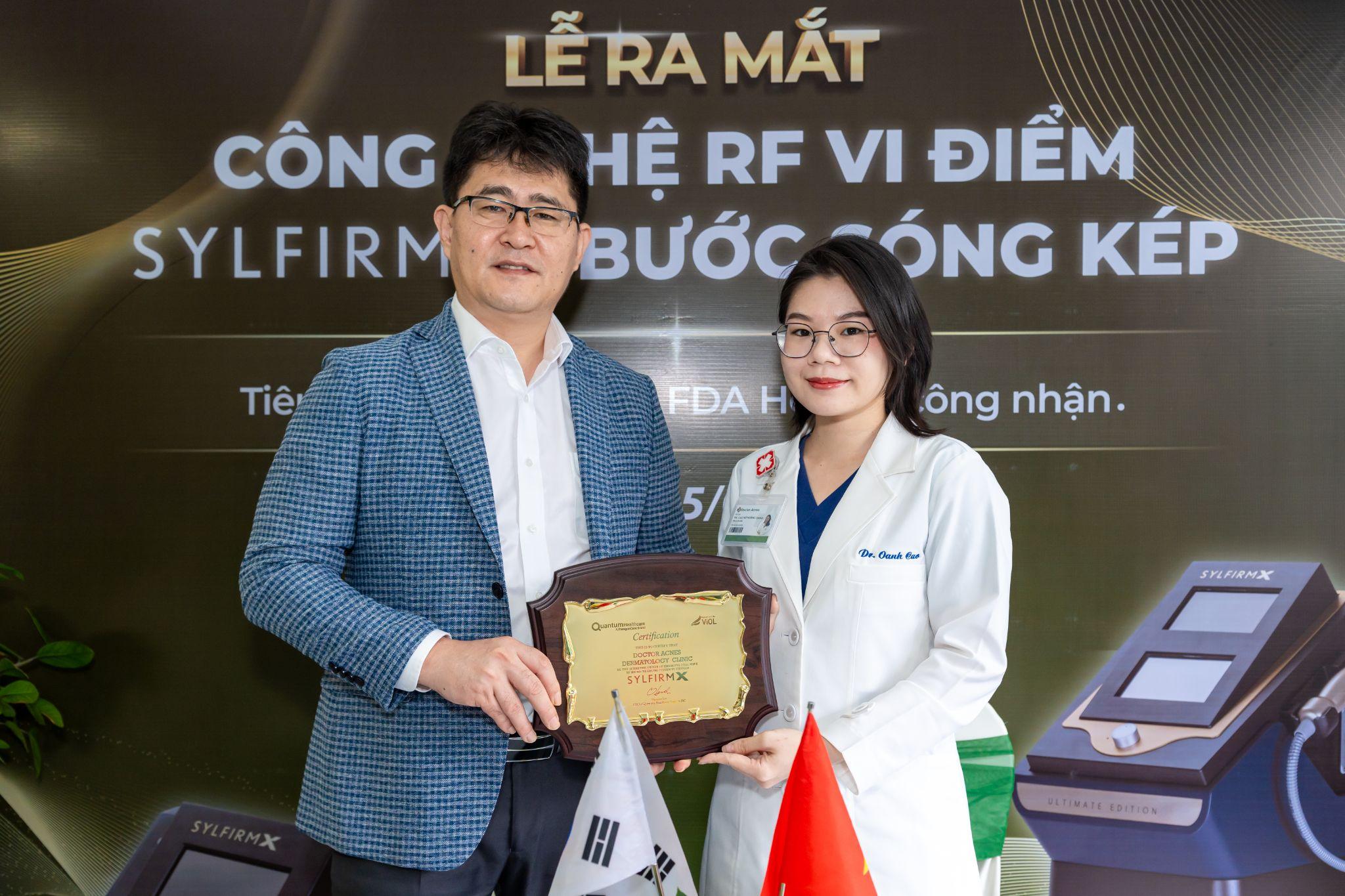 Ra mắt siêu phẩm vi kim bước sóng kép SYLFIRM X tại Doctor Acnes