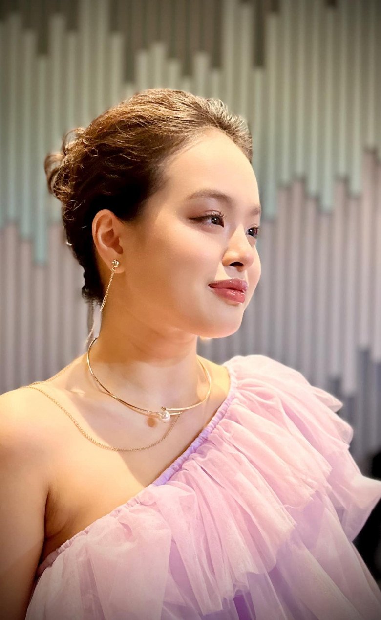 4 con của cặp sinh đôi Thúy Hằng - Thúy Hạnh: Con gái được khuyên đi thi hoa hậu, con trai có ...