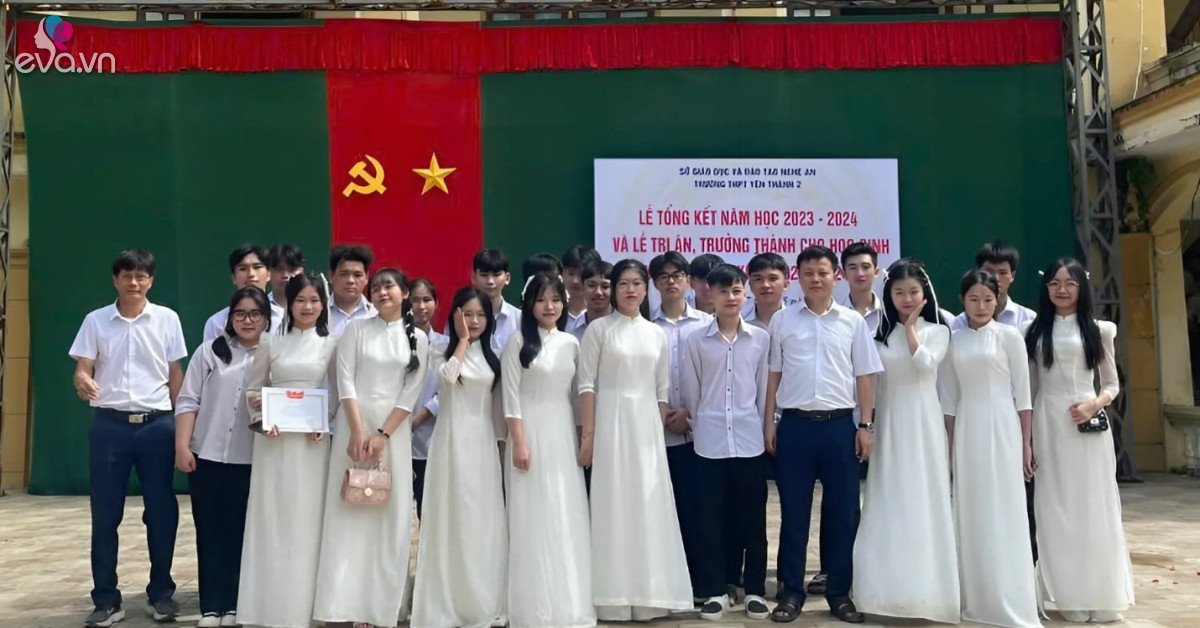 Lớp trường làng có 100% học sinh đậu đại học, gồm cả trường top đầu