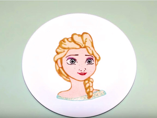 Ngỡ ngàng nghệ sĩ làm bánh pancake hình Elsa siêu đẹp