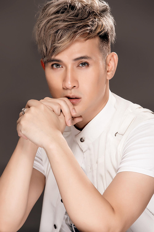 Nguyên Vũ: Bấy lâu nay tôi đã trót ngủ quên