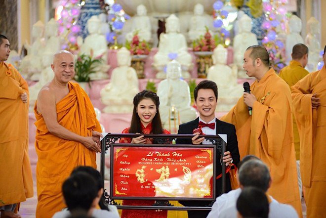 Vợ Đăng Khôi tiết lộ quá khứ từng từ bỏ tất cả để theo chồng dù chưa ...