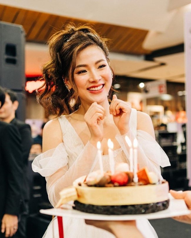 Mỹ nhân Thái - Baifern sẽ tái xuất màn ảnh Việt với bộ phim đình đám ...