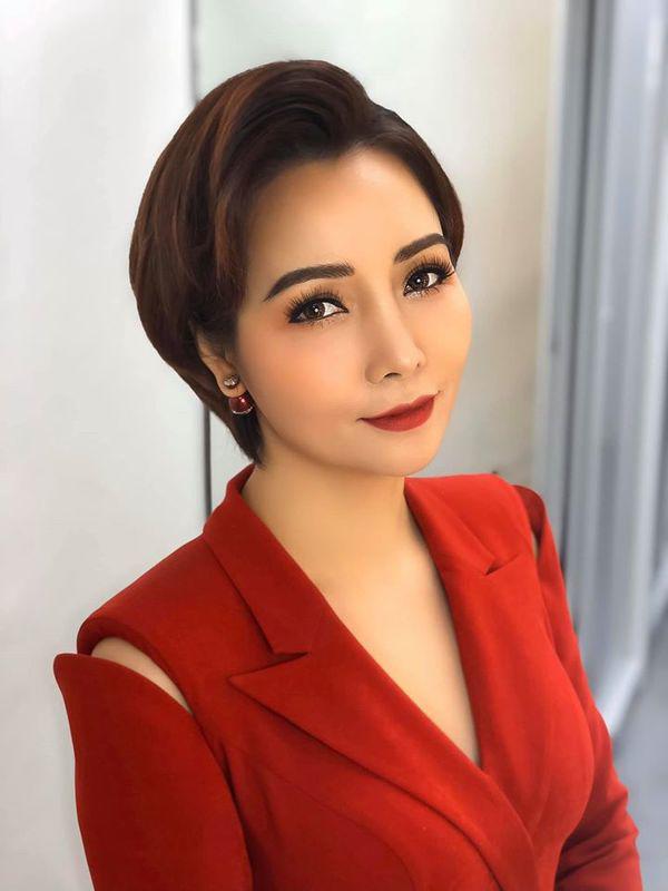Không cần PTTM, Mai Thu Huyền thay đổi đúng điều này đã trông như trẻ ra cả chục tuổi