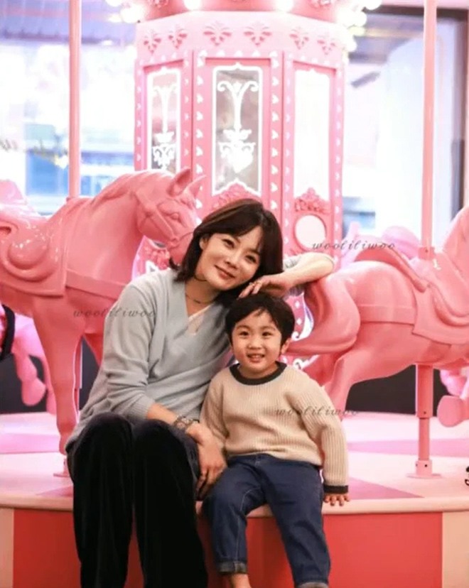 Ngôi sao 24/7: Chae Rim khóc lóc kể chuyện con trai không biết mình có bố