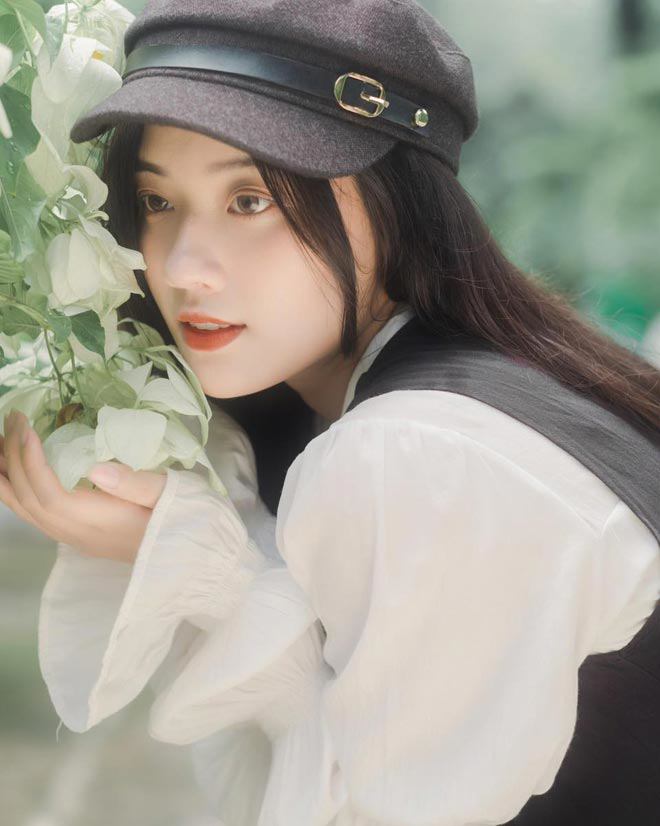 Cô gái xinh triệu fan được Trường Giang ưu ái trên TV: Đa tài, từng gây ...