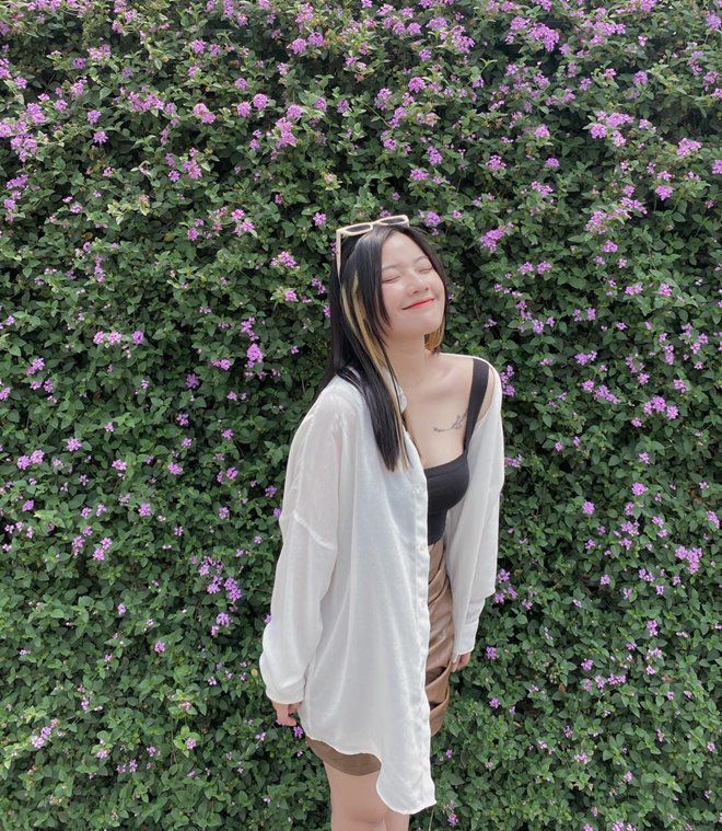 Cô gái xinh triệu fan được Trường Giang ưu ái trên TV: Đa tài, từng gây ...