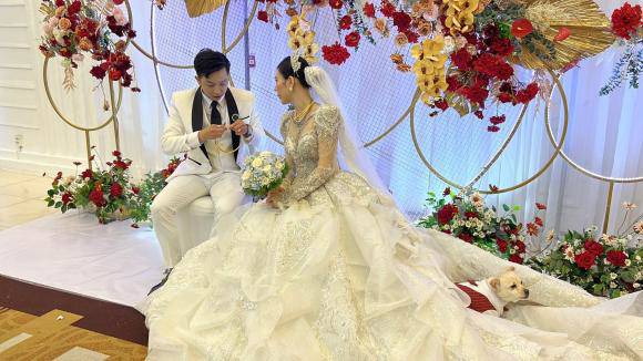 Đám cưới thứ 3 của showbiz Việt hôm nay: Nhóm HKT hội tụ đông đủ, Hồ ...