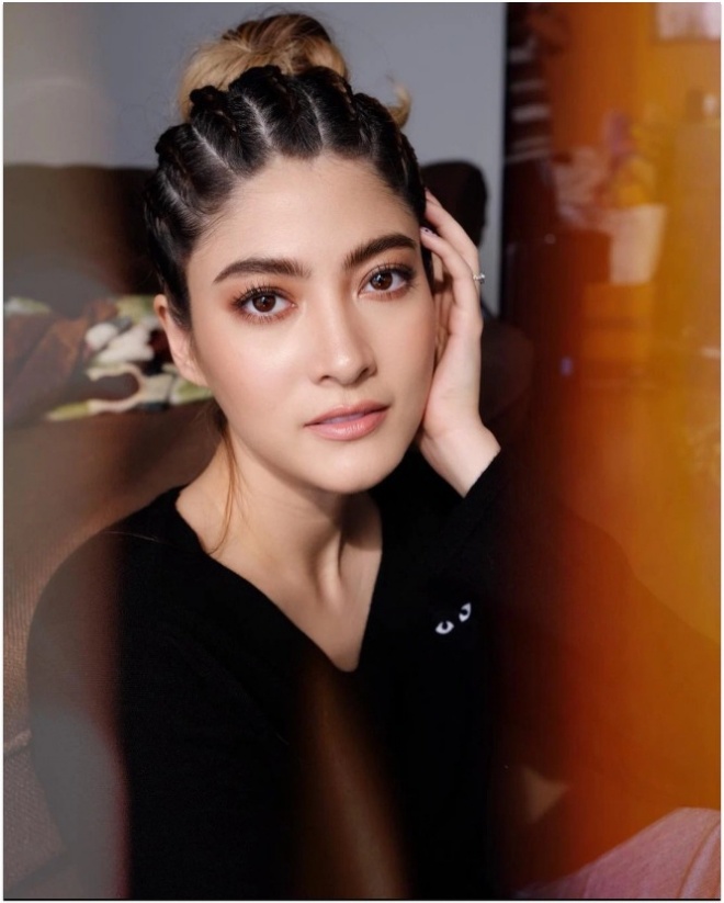 Bông hồng lai showbiz Thái: Sinh long phụng cho nhà giàu, được chồng đại gia tự tay viết di chúc