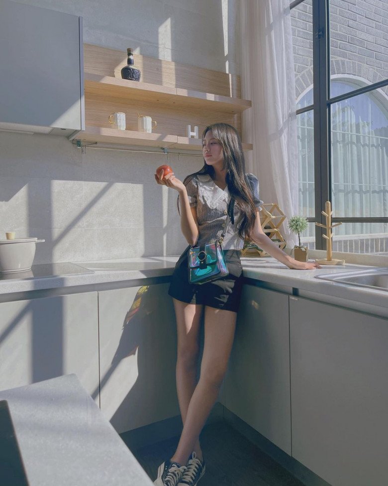 Bố cao 1m87, mẹ 1m7, chiều cao con gái 15 tuổi hiện tại khiến ai nấy ...