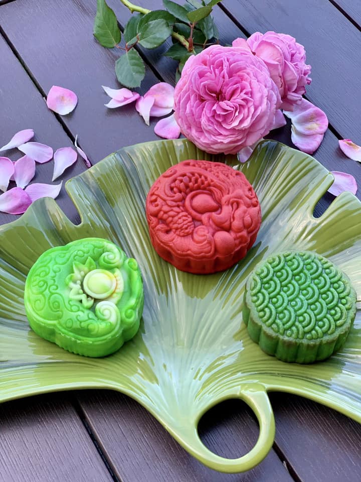 MC Huyền Ny làm bánh nhưng thành thảm họa phải cho heo ăn, Hiền Thục bình luận thú nhận điều này