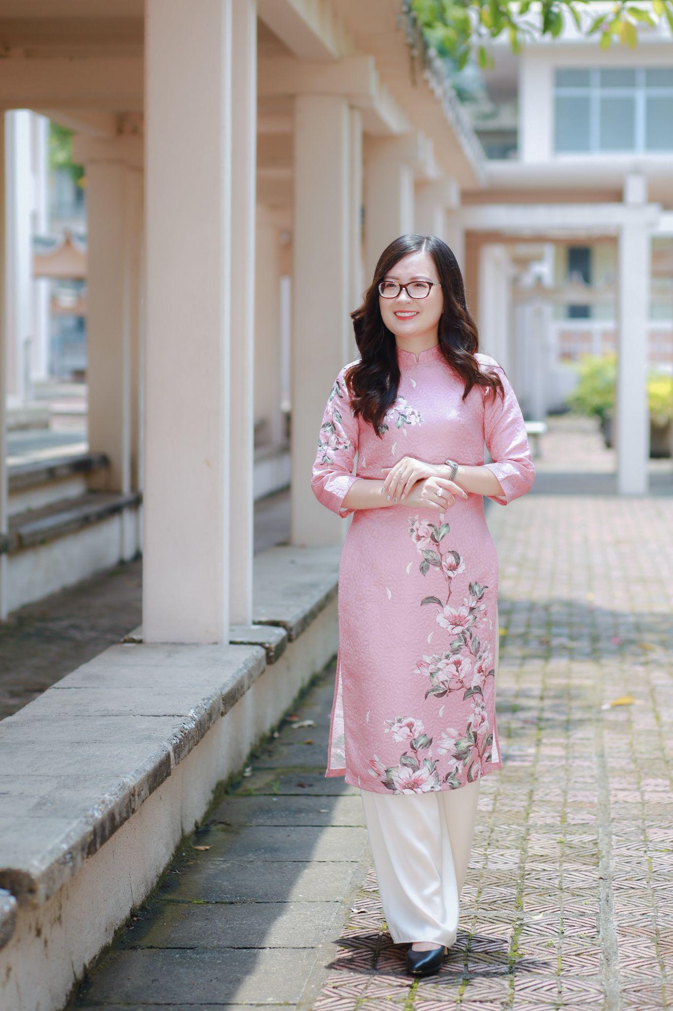 Nguyễn Thị Thạch Thảo - 10 năm kinh nghiệm làm lãnh đạo và quản lý giúp ...