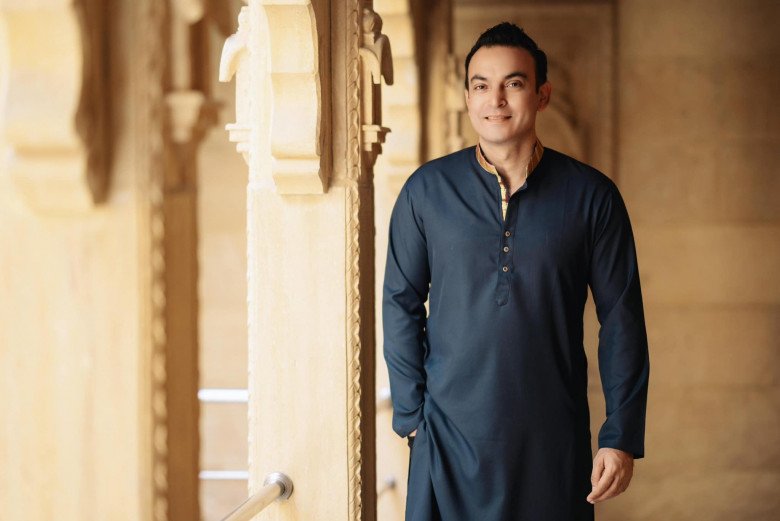 Võ Hạ Trâm thừa nhận nghiện chồng Ấn Độ, nhìn ảnh thấy rõ bé Chaudhary Vaishali Tây Phương quá ...