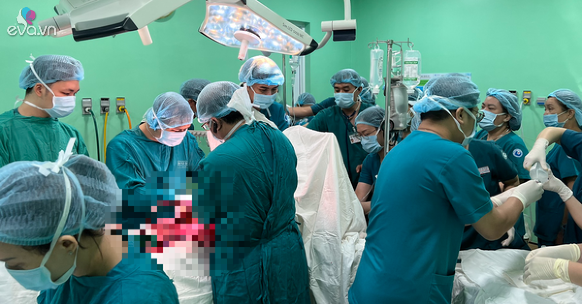 Những cuộc phẫu thuật 'ngàn cân treo sợi tóc' cứu mẹ con sản phụ khỏi ...