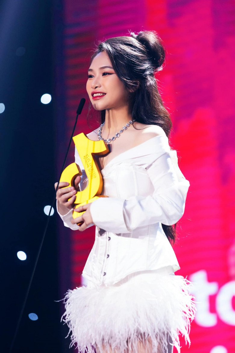 TikToker Mây Bae bị tố nhận 8,5 tỷ chu cấp từ bạn trai đã có vợ: Từng ...