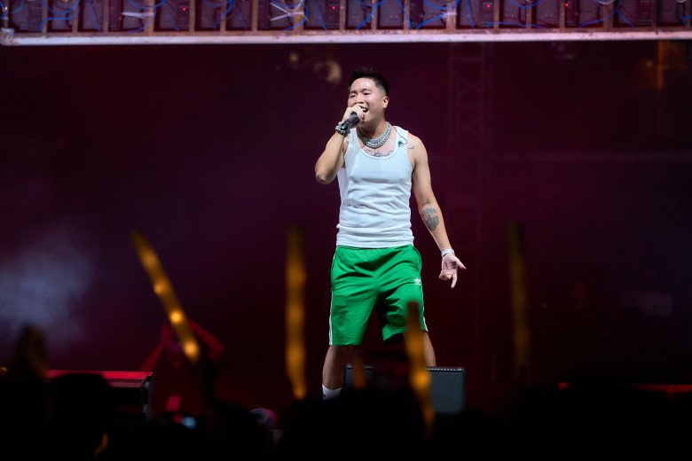 Rapper B Ray độc thân vì quá kén, ẩn ý sẽ trở lại ghế nóng Rap Việt mùa 4