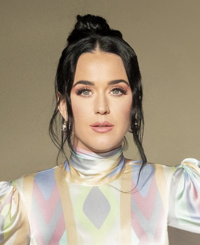 Katy Perry trình diễn loạt bài hát tỷ view tại Hà Nội, gây sốt vì nói ...