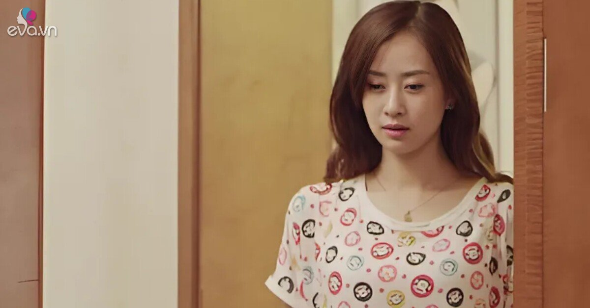 Mang bầu lần 2, bố chồng qua nhà tặng 1 con gà trống, tôi điếng người khi nhìn thấy thứ bên trong