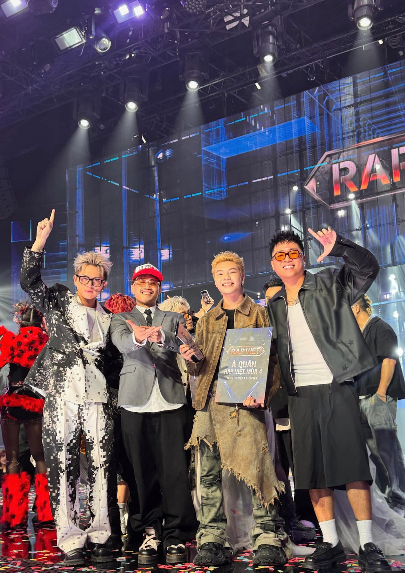 Hustlang Robber - Quán quân Rap Việt 2024: Từng bị mẹ cấm cản theo đuổi ...