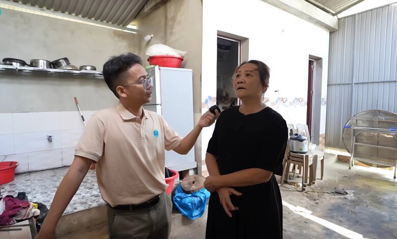 Cặp song sinh ở Hà Tĩnh mắc bệnh hiếm gặp, bị nhầm là người Tây, bỏ ...