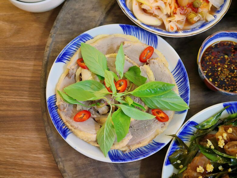 Hôm nay nấu gì: Cơm lành canh ngọt với các món từ ngan