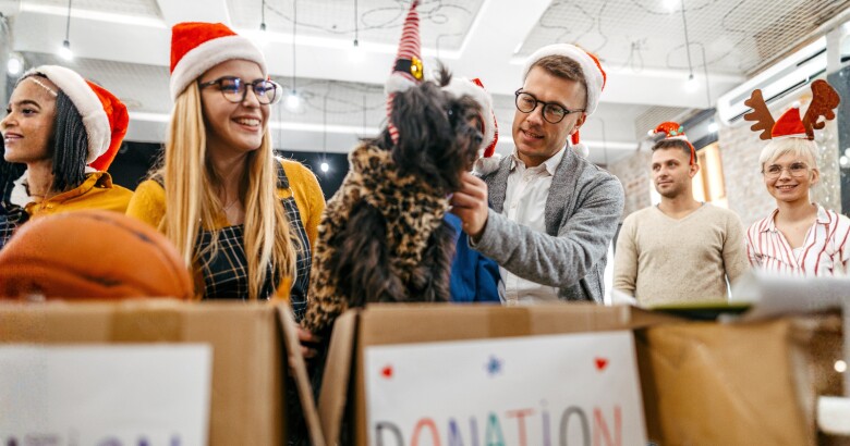 Nhìn 7 thói quen này, bắt bài ngay những người đang cố diễn vai giàu có