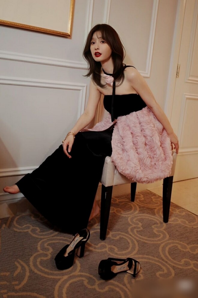 Nữ MC tài danh sở hữu 8 nhà hàng, mang tiếng thánh ở bẩn showbiz vì quần áo ngâm cả tuần