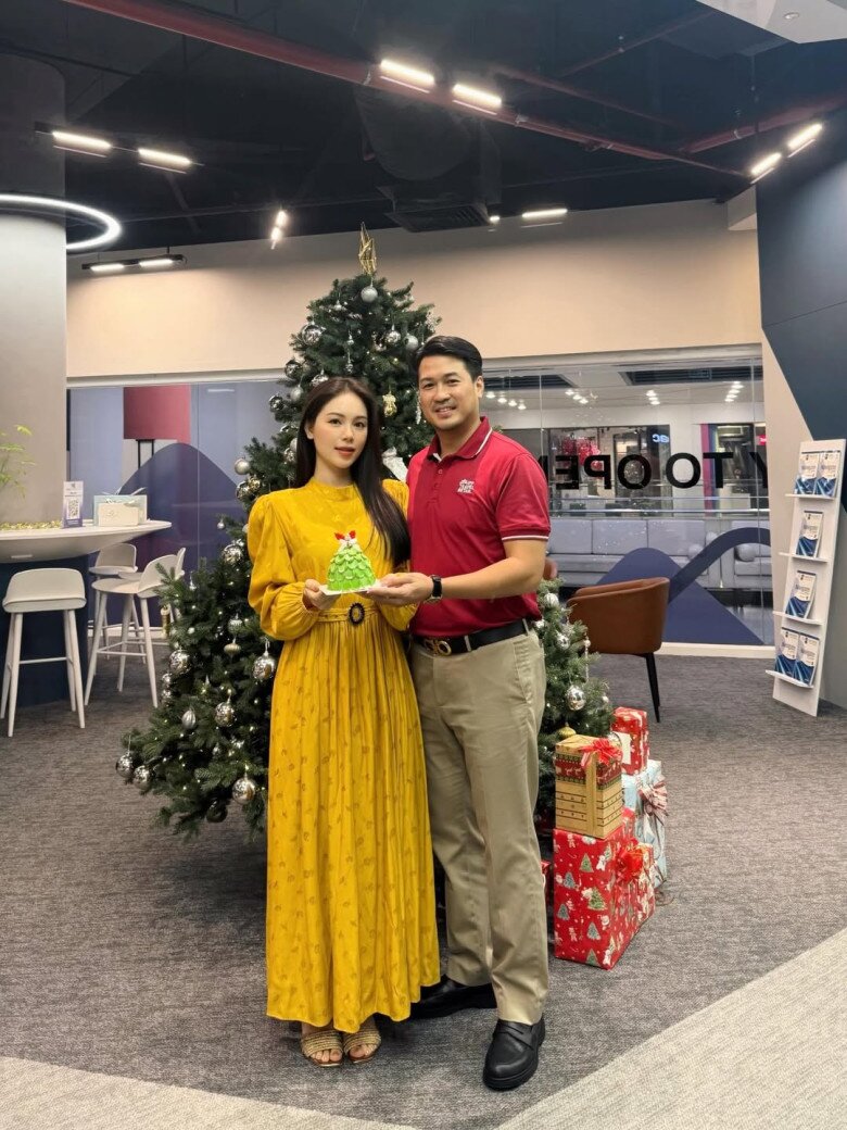 Sao Việt 24h: Con gái MC Quyền Linh khoe vẻ quyến rũ, thả thính cực mượt, sẵn sàng dìm bản thân ...