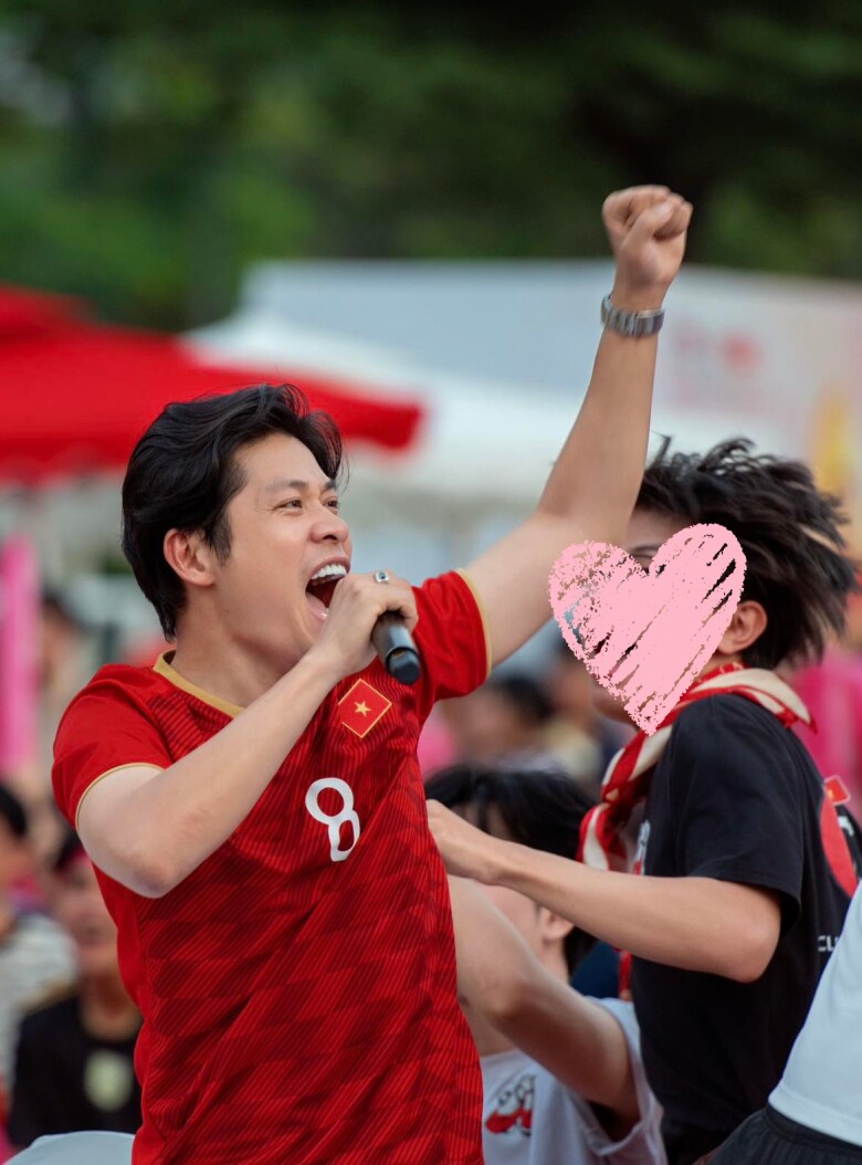Sao Việt tự hào bóng đá Việt Nam giành vô địch SEA Games 33, Tùng Dương ...