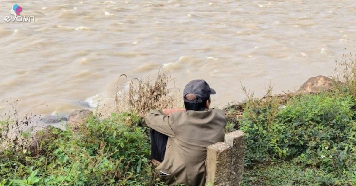 Vụ người cha ngồi bên bờ sông, chờ tin con gái mất tích: Không có phép ...